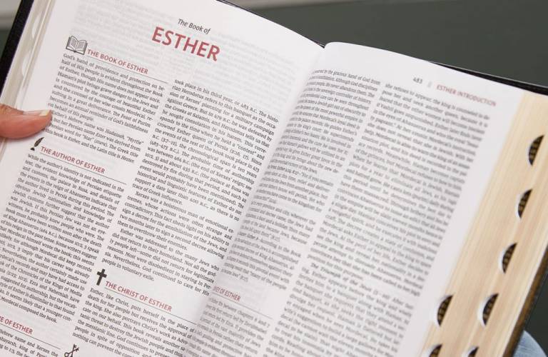 The Open Bible NKJV - Thomas Nelson Bibles | KJV Open Bible