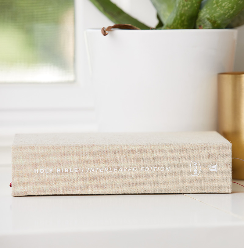 NKJV Interleaved, Journal Edition - Thomas Nelson Bibles