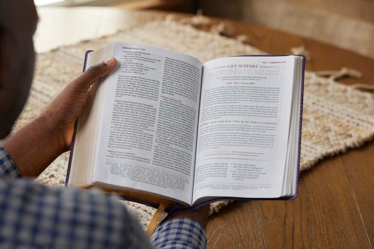 Thomas Nelson Releases The Breathe Life Bible - Thomas Nelson Bibles